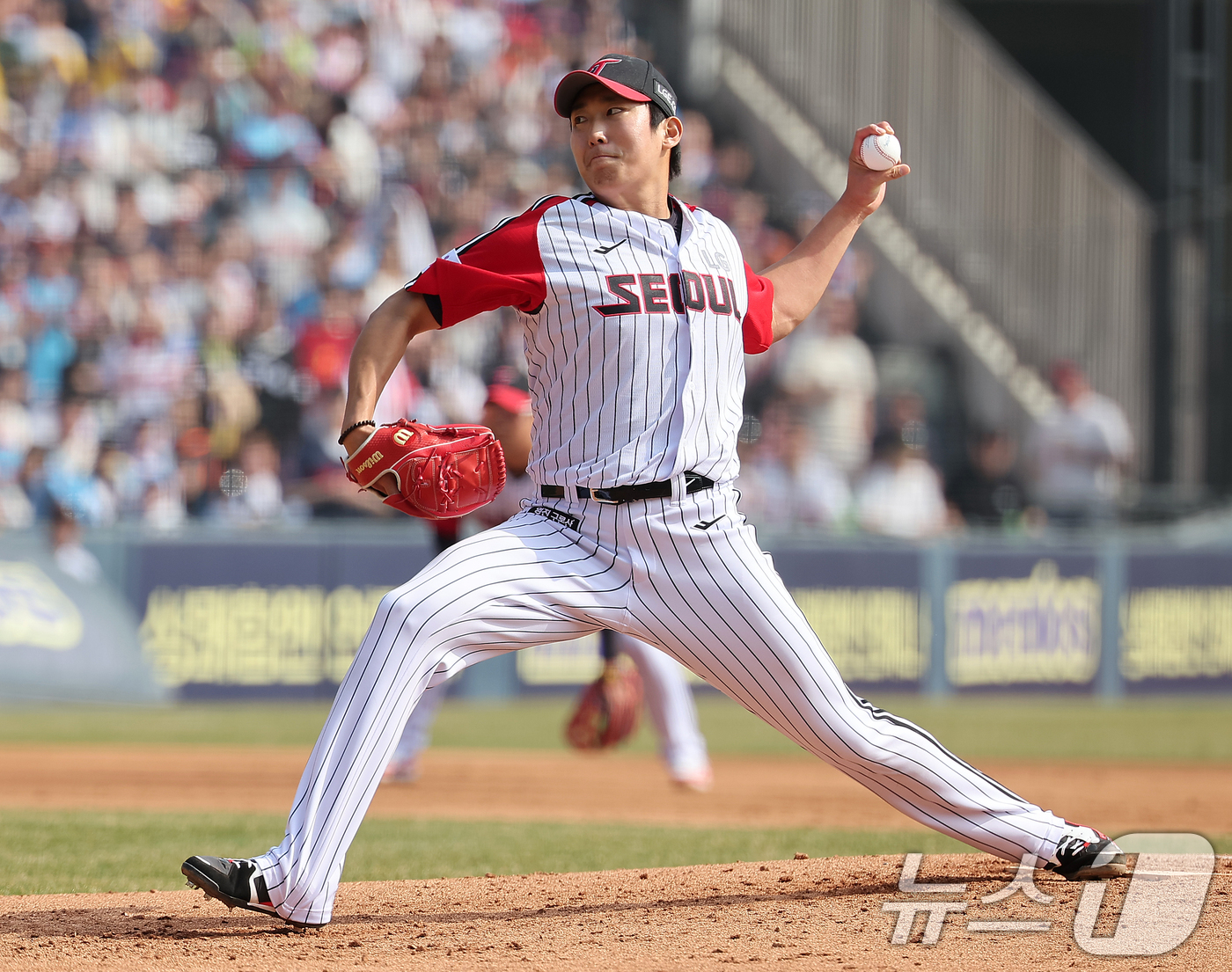 손주영, 이제는 어엿한 2선발 - 뉴스1