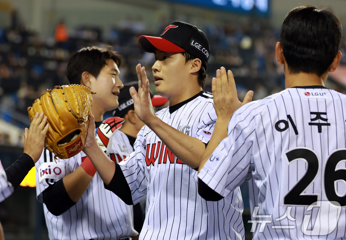 '6이닝 무실점' 임찬규, 완벽투 - 뉴스1