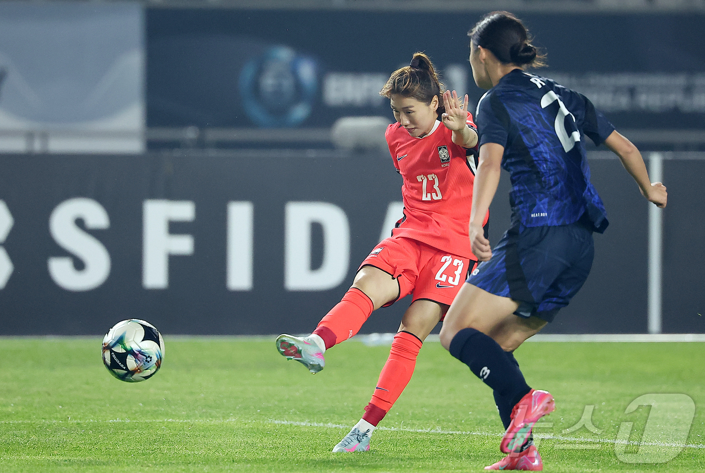 강채림, 강력한 슈팅 - 뉴스1