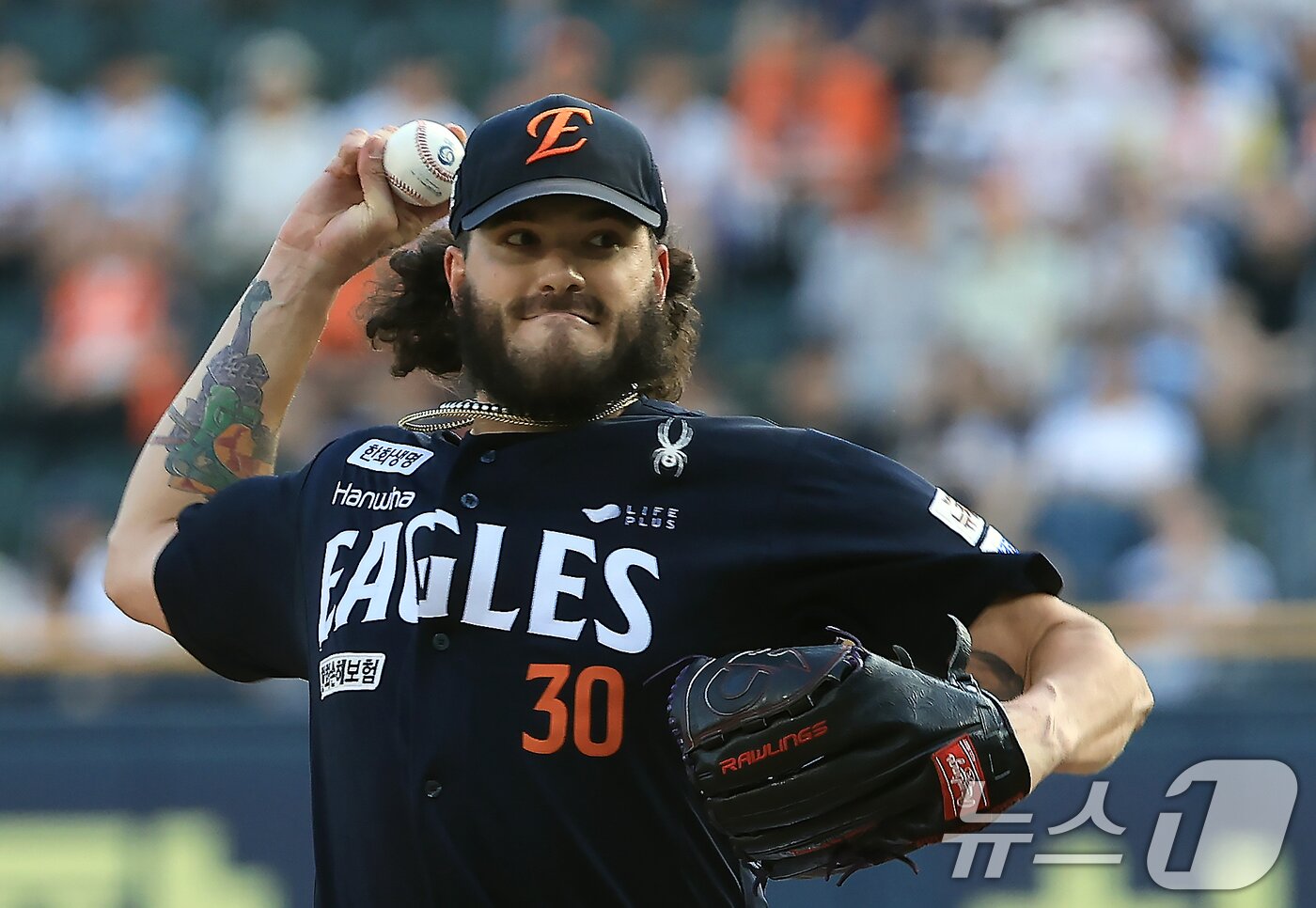 '평균자책점 1.76'…폰세, 15년 만에 꿈의 ‘1점대 ERA’ 노린다 - 뉴스1