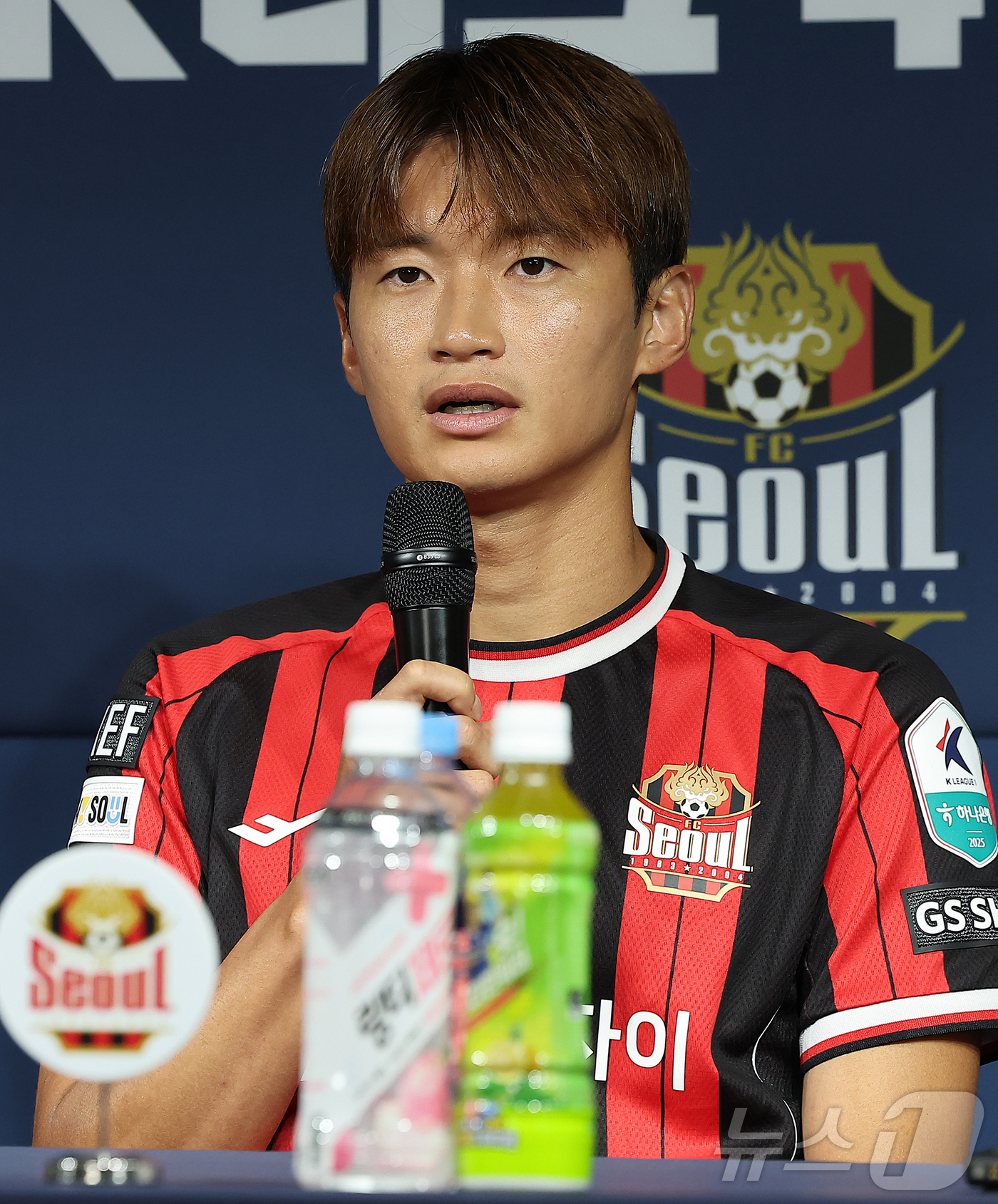 포부 밝히는 김진수 - 뉴스1